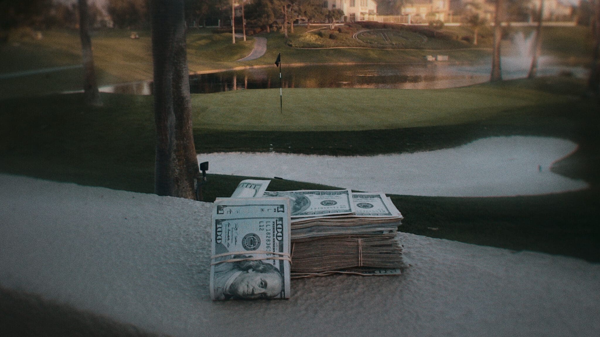 “COCAINE QUARTERBACK” – LOST IN THE ILLUSION OF TWO WORLDS